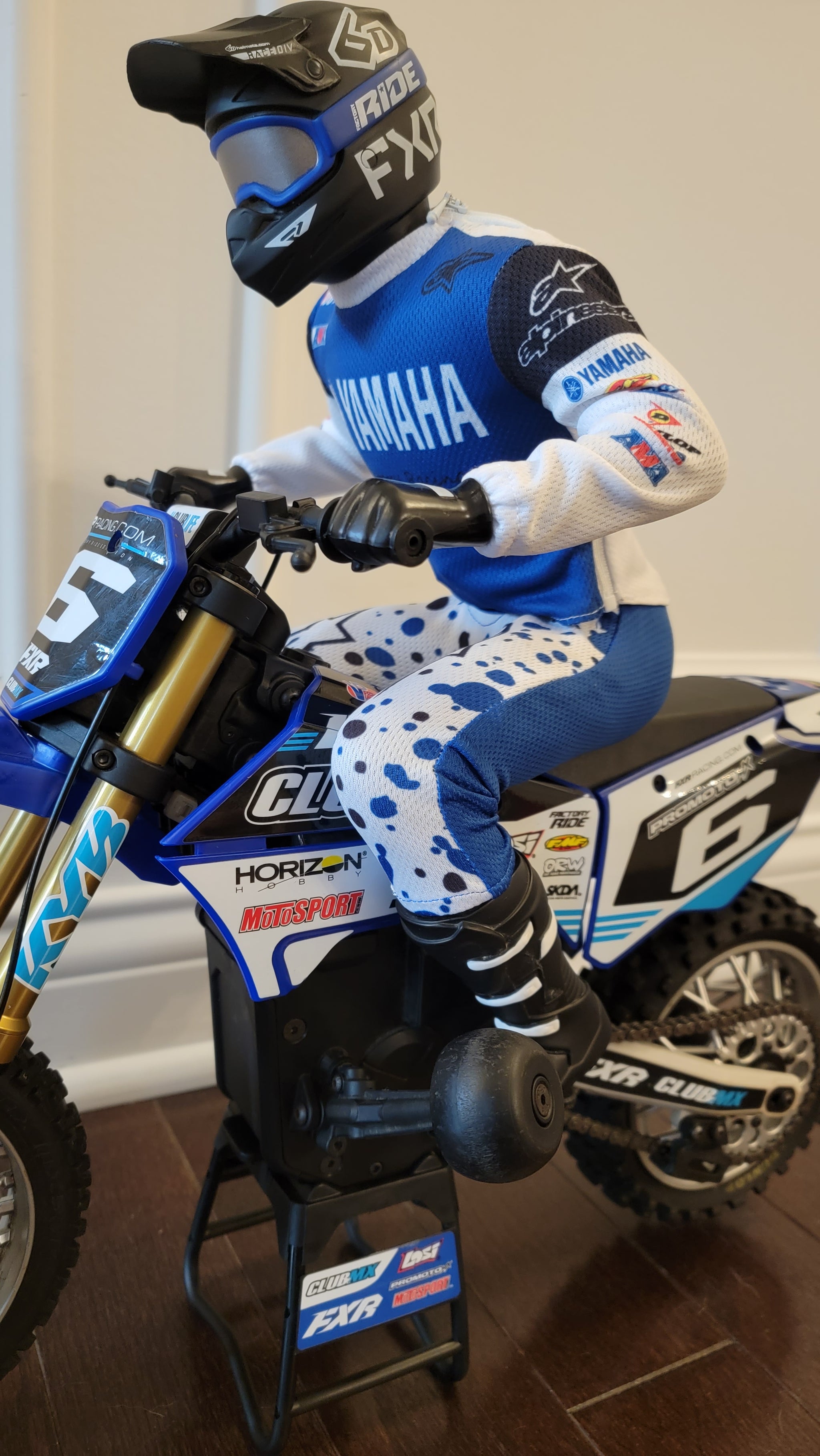 Losi Pro Moto MX Rider Gear – RCsolutionsUSA
